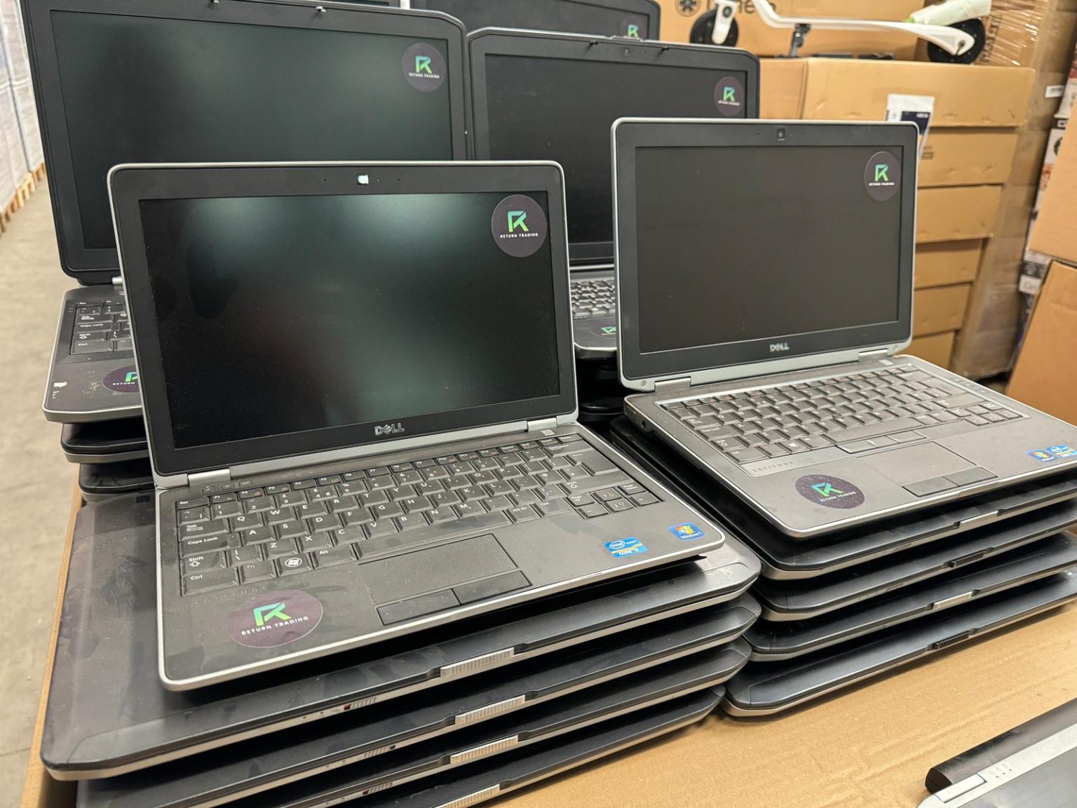 255x Dell Latitude Mix Laptops - Return Trading